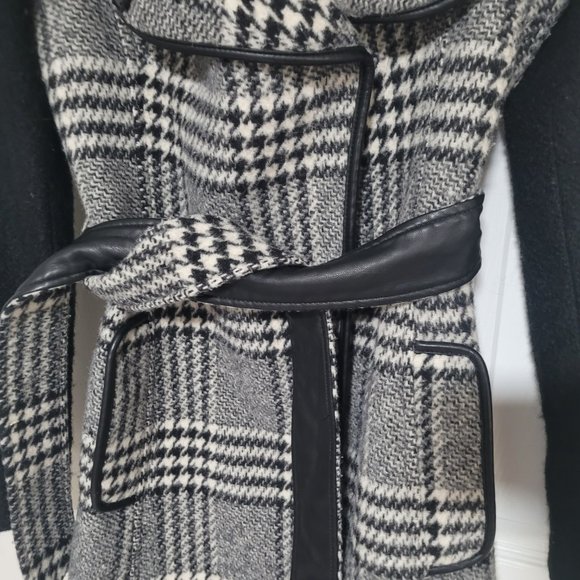 Guess | Jackets & Coats | Guess Woman Coat | Poshmark